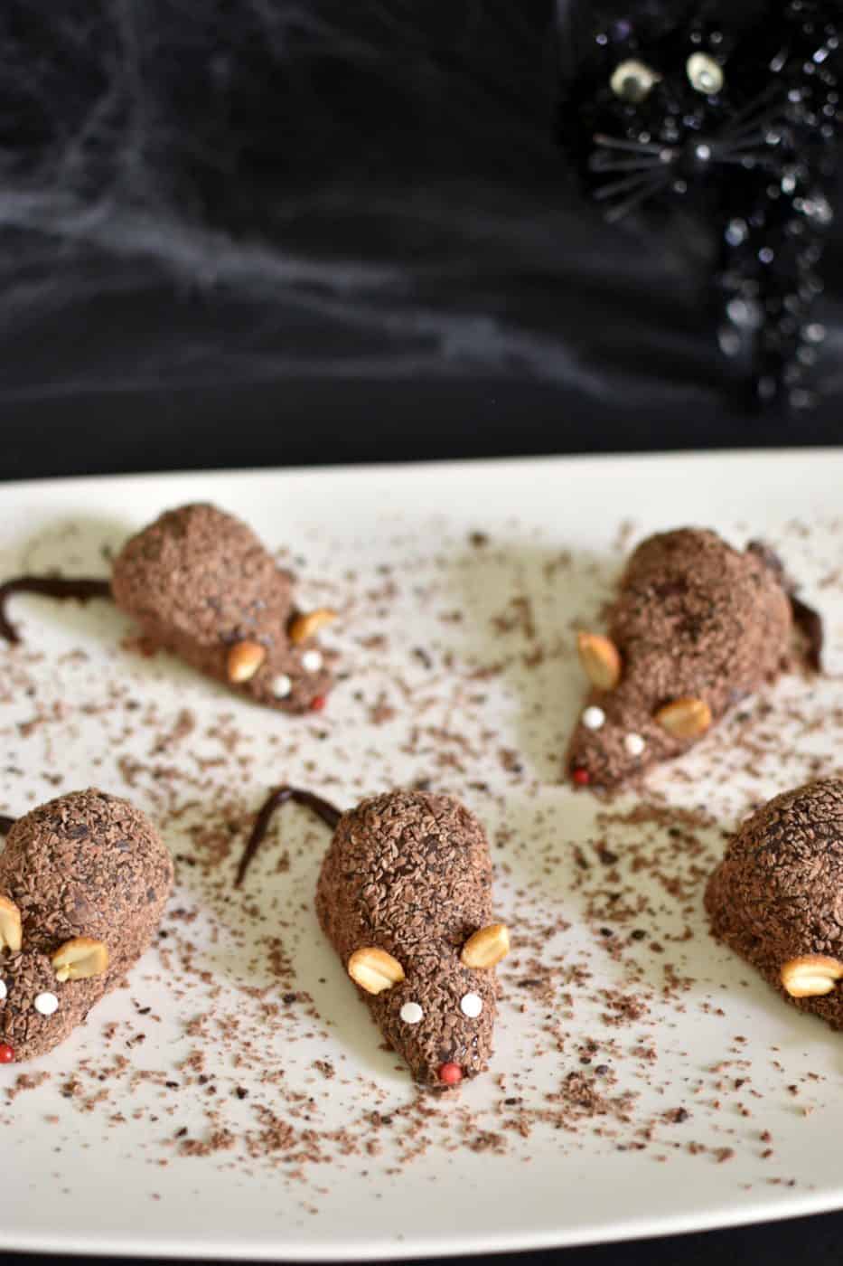Halloween Dessert - Strawberry and Chocolate Fudge mice