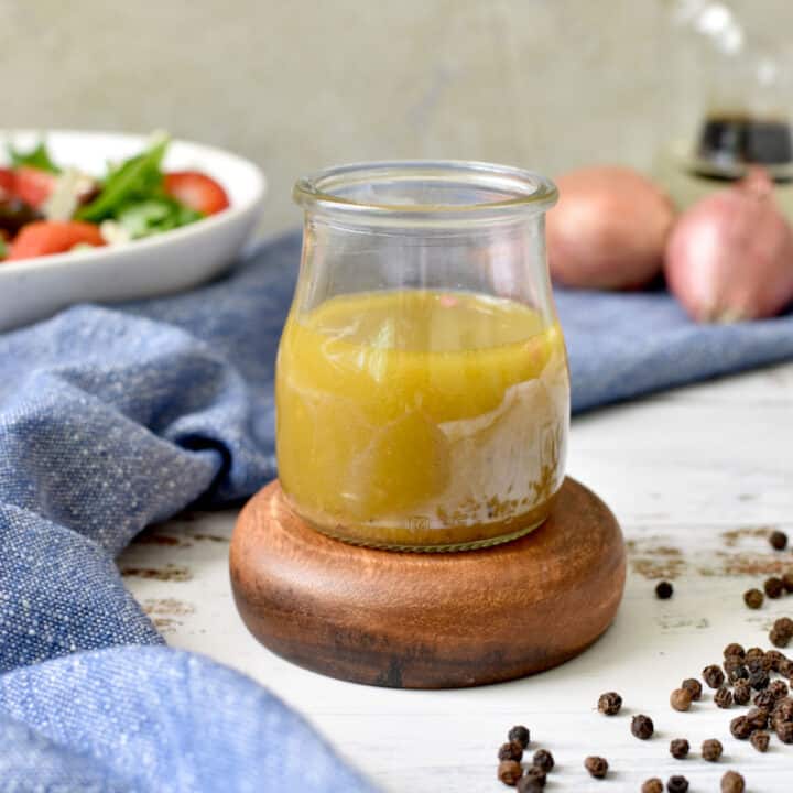 Sherry Shallot dressing - Vinaigrette - Simple Living Recipes