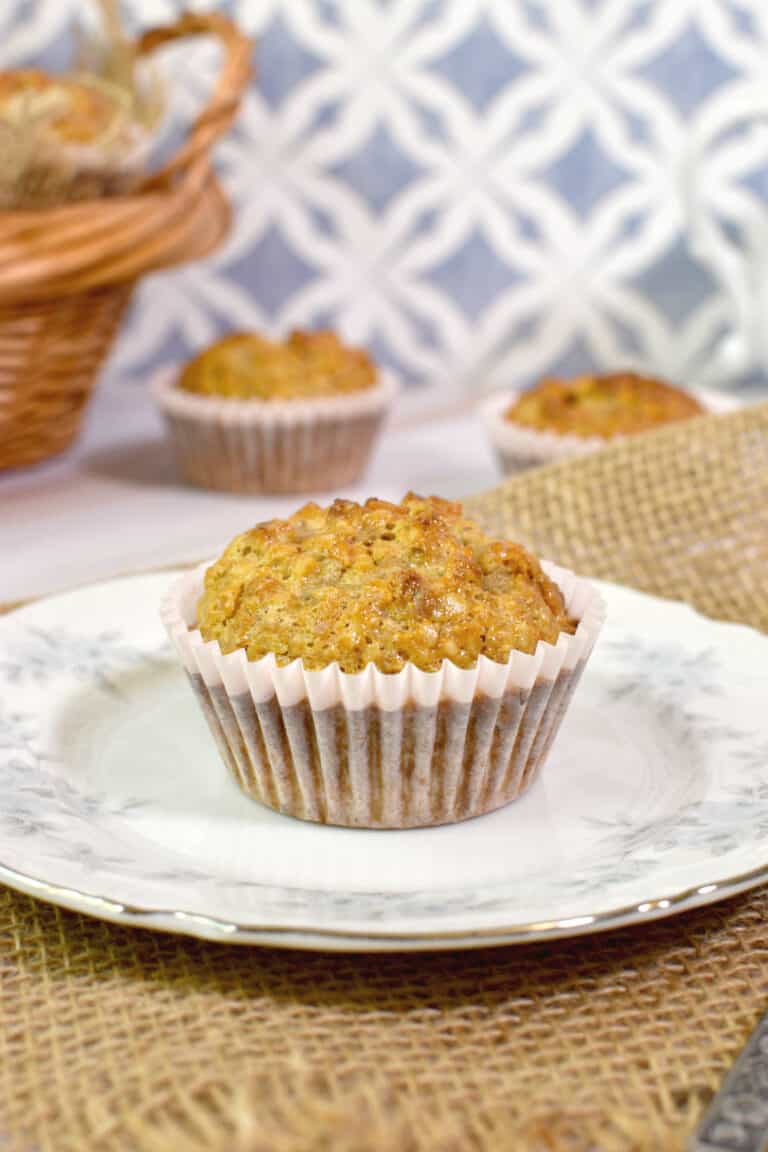 Walnut muffins (just 3 ingredients) - Simple Living Recipes